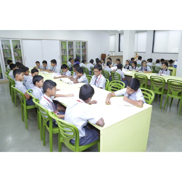 J M Rathi English School & Junior College